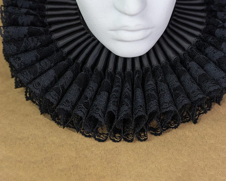 Black Elizabethan Neck Lace Ruff - Historical Tudor Ruffled Collar ...