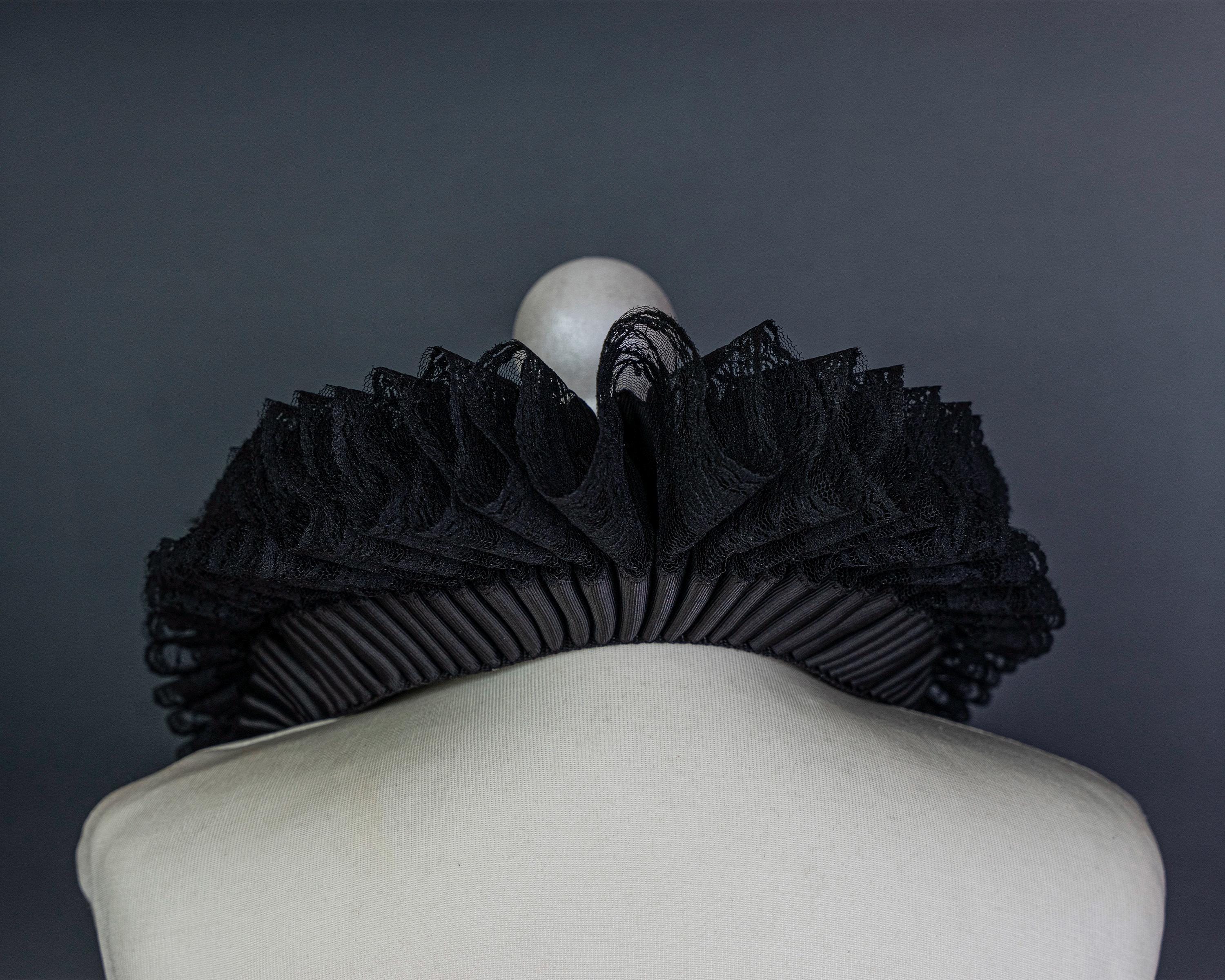 Black Elizabethan Neck Lace Ruff - Historical Tudor Ruffled Collar ...