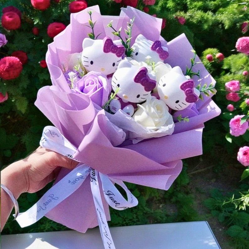Handmade Hello Kitty Sanrio Flower Bouquet, Hello Kittys Flower Bouquets, Unique Flower ...
