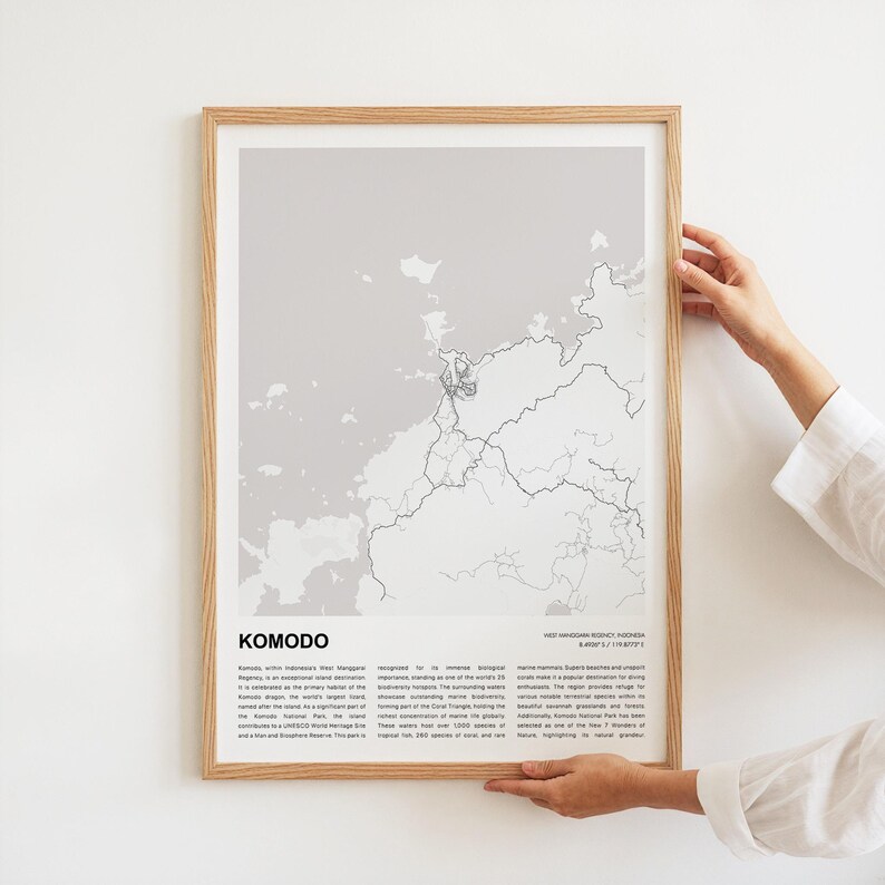 Komodo Map Print, Komodo Travel Map, Komodo Wall Decor Art, Komodo West ...