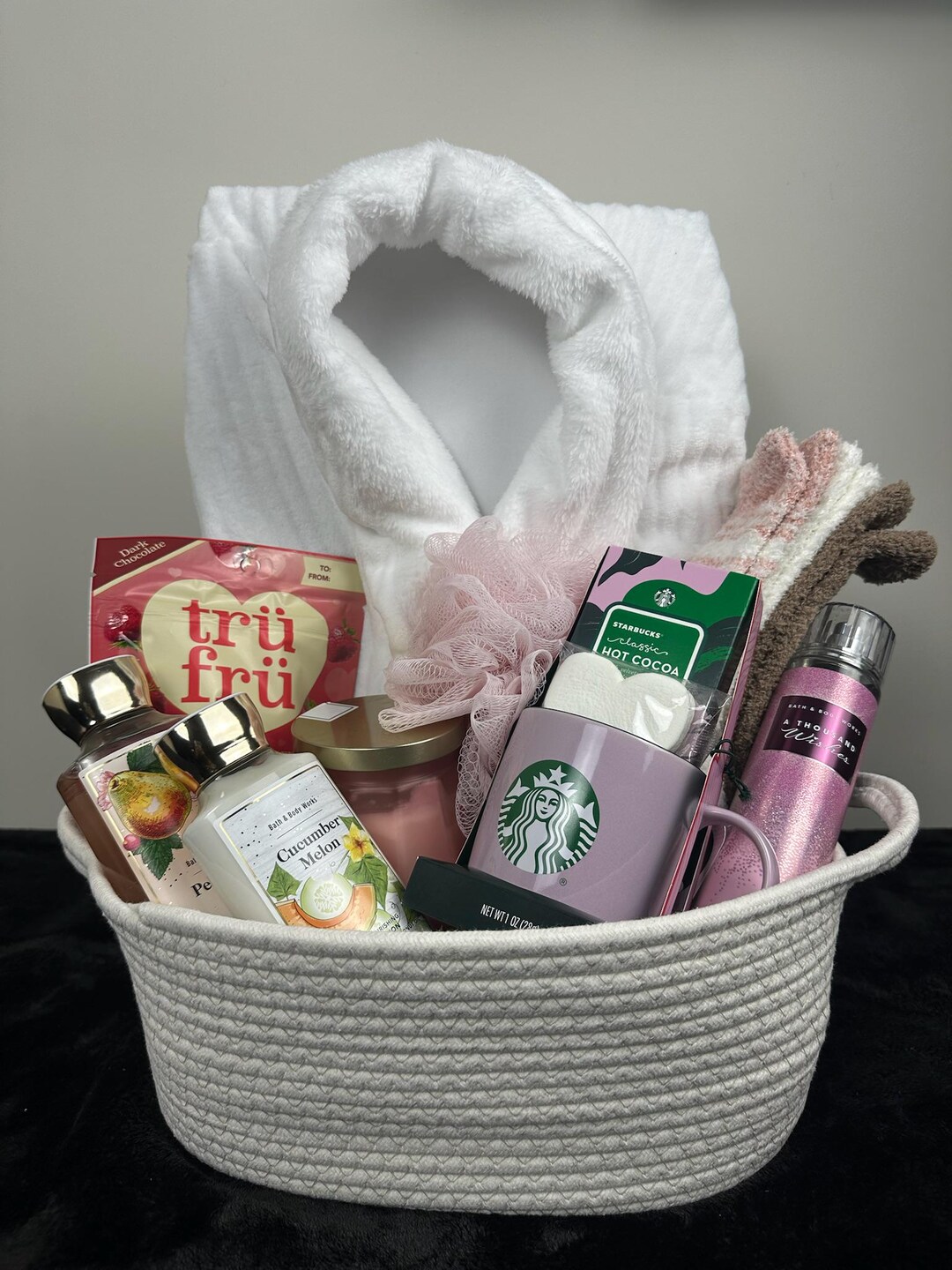 Women’s Pink Basket for Her Hug Gift Box Birthday Gift Basket Women ...
