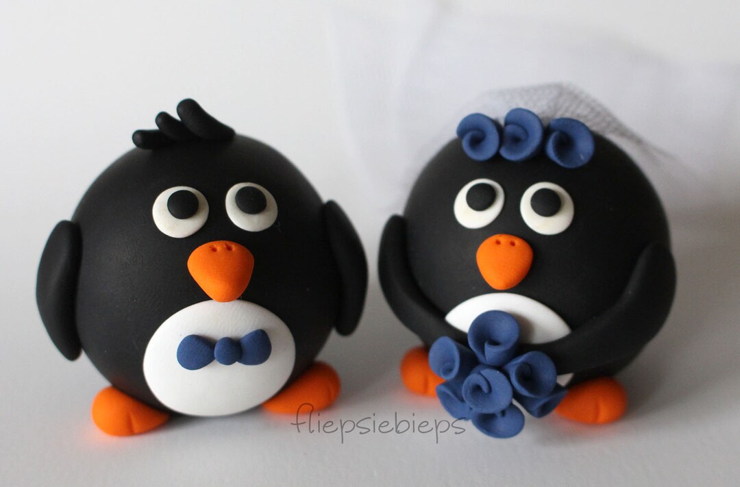 Custom Round Penguin Wedding Cake Topper - Etsy