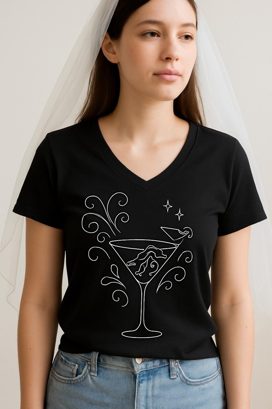 Minimalist Martini Glass Line Art Print: Elegant Cocktail Illustration ...