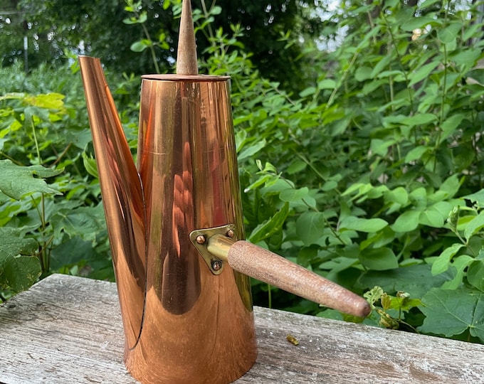 Sweet Little Selection of Copper Tea Kettle Perfect for an Afternoon ...