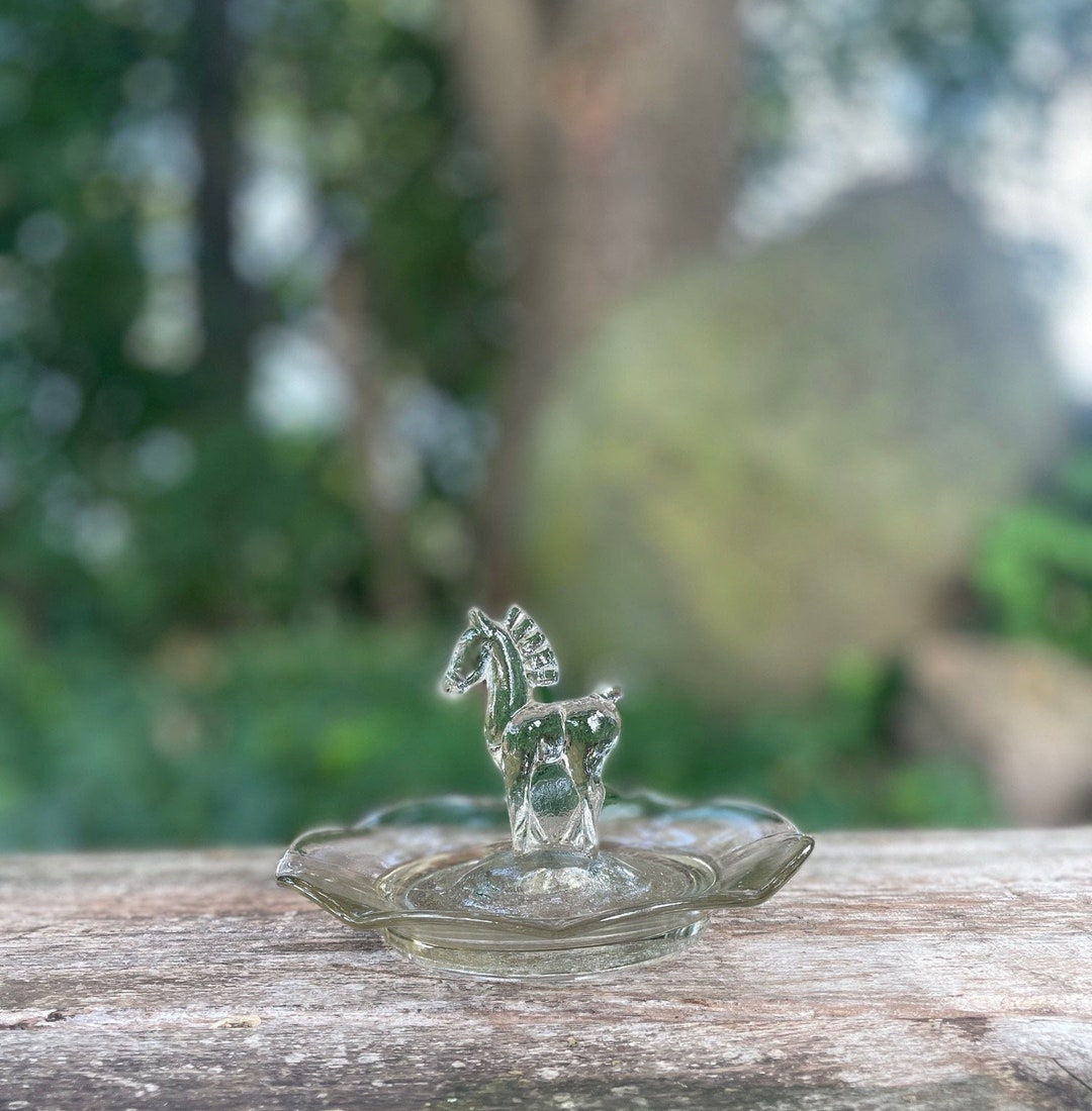 Vintage KR Haley Pacemaker by Knox Glass Art Deco Horse Trinket Tray ...
