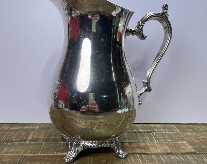Vintage WM Rogers Silverplate Water Pitcher With Ice Guard - Etsy