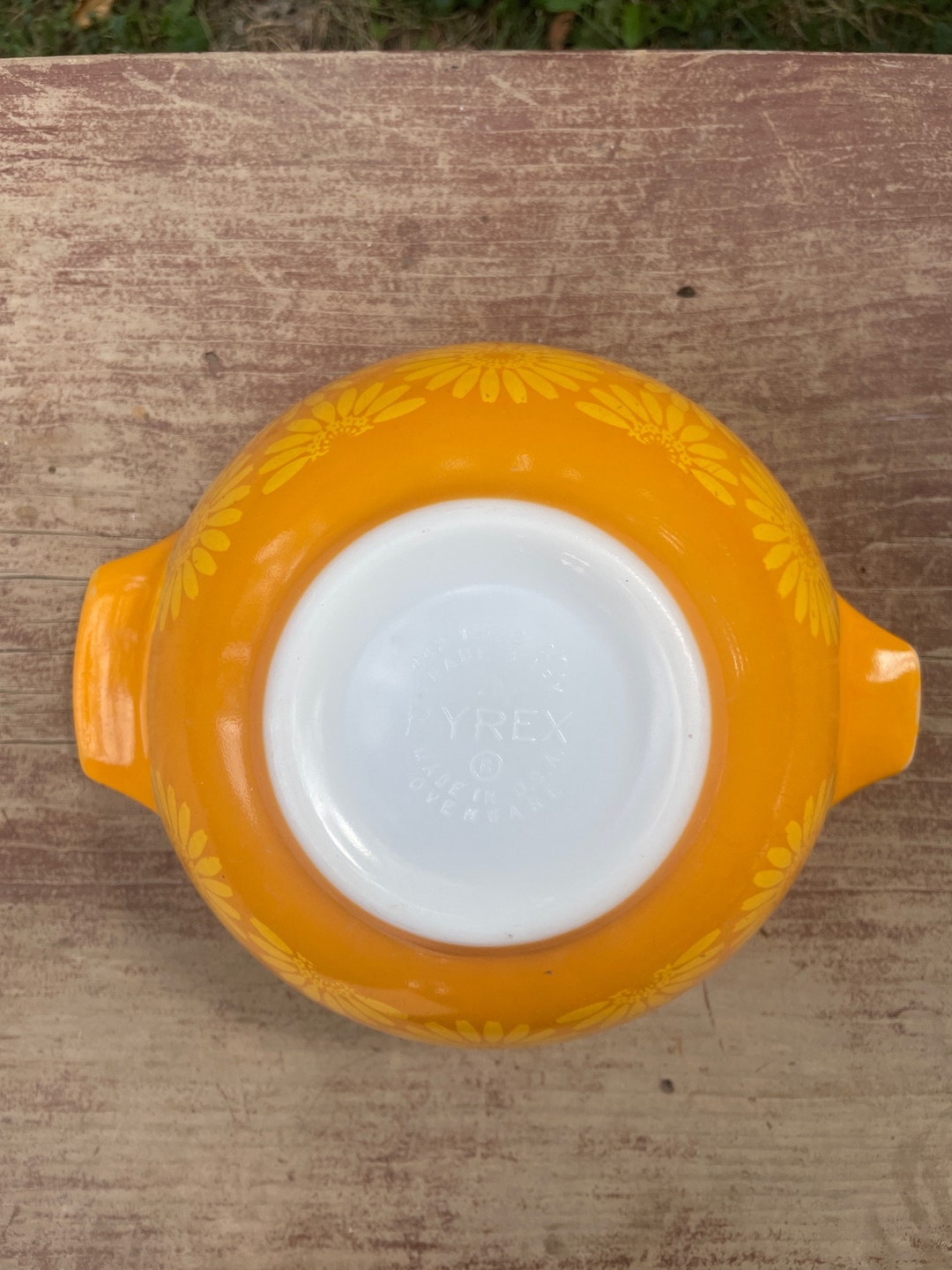 Vintage Pyrex 442 Orange Daisy Cinderella Bowl - Etsy