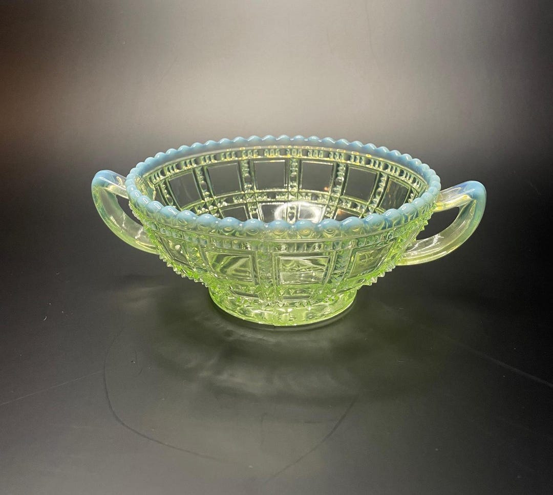 Vintage Uranium/vaseline Glass Imperial Glass Company Beaded Block ...