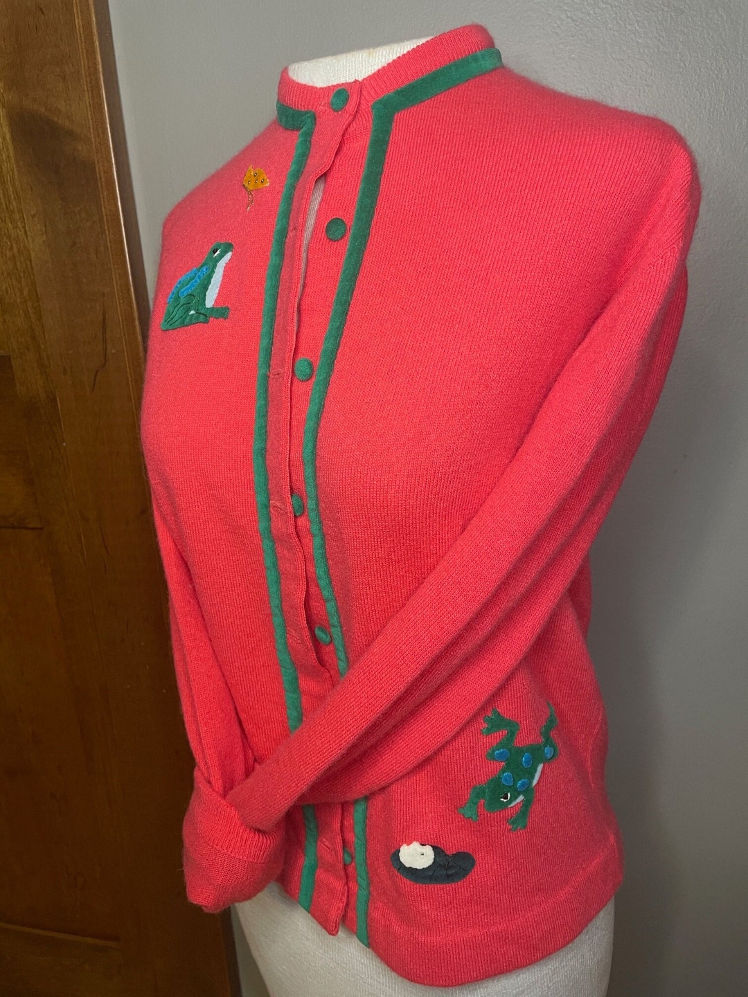 Vintage Pink Pringle of Scotland Cardigan Sweater (cashmere?) With Hand ...