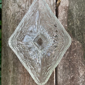 Vintage Indiana Glass Diamond Shaped Compote Dish With Pineapple ...