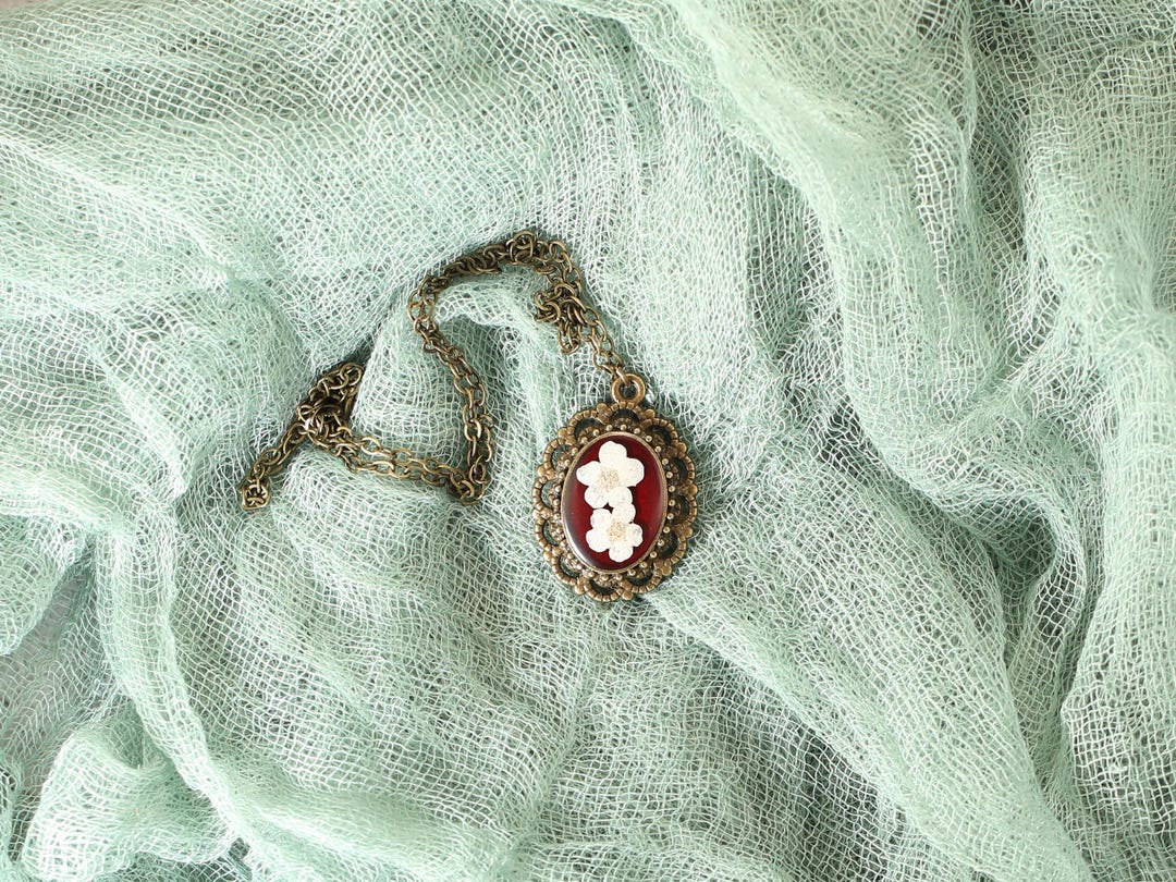 Romantic Red Flower Necklace: Cottagecore Fairycore Jewelry - Etsy