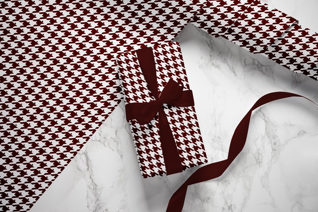 Classic Wrapping Paper Holiday Gift Wrap Christmas Present Idea ...