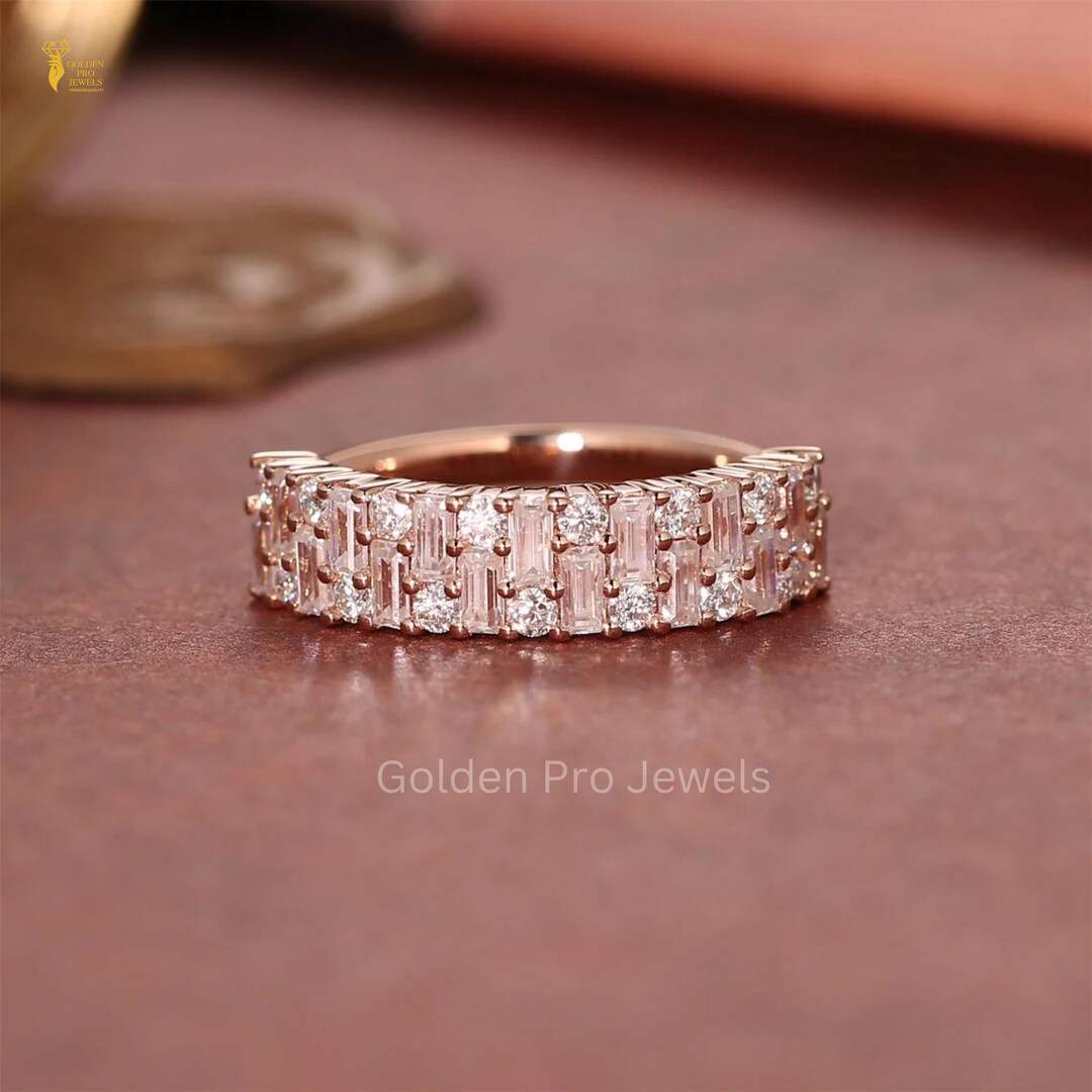 CVD Diamond Wedding Band: Round & Baguette Hidden Halo, Lab Grown - Etsy