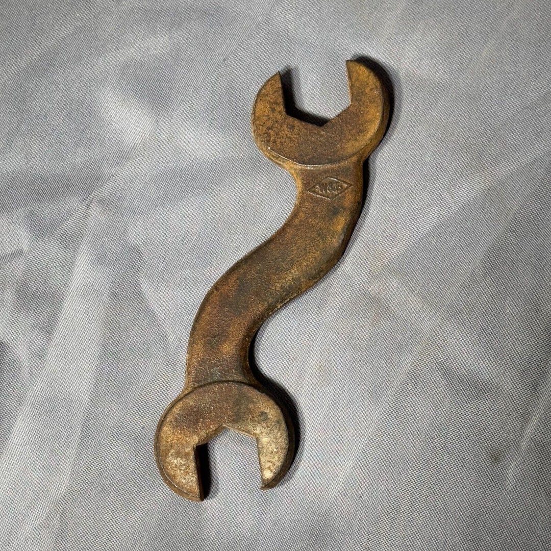 Rare W&B Whitman and Barnes #224 S-wrench Snake Spanner Vintage Curvy ...