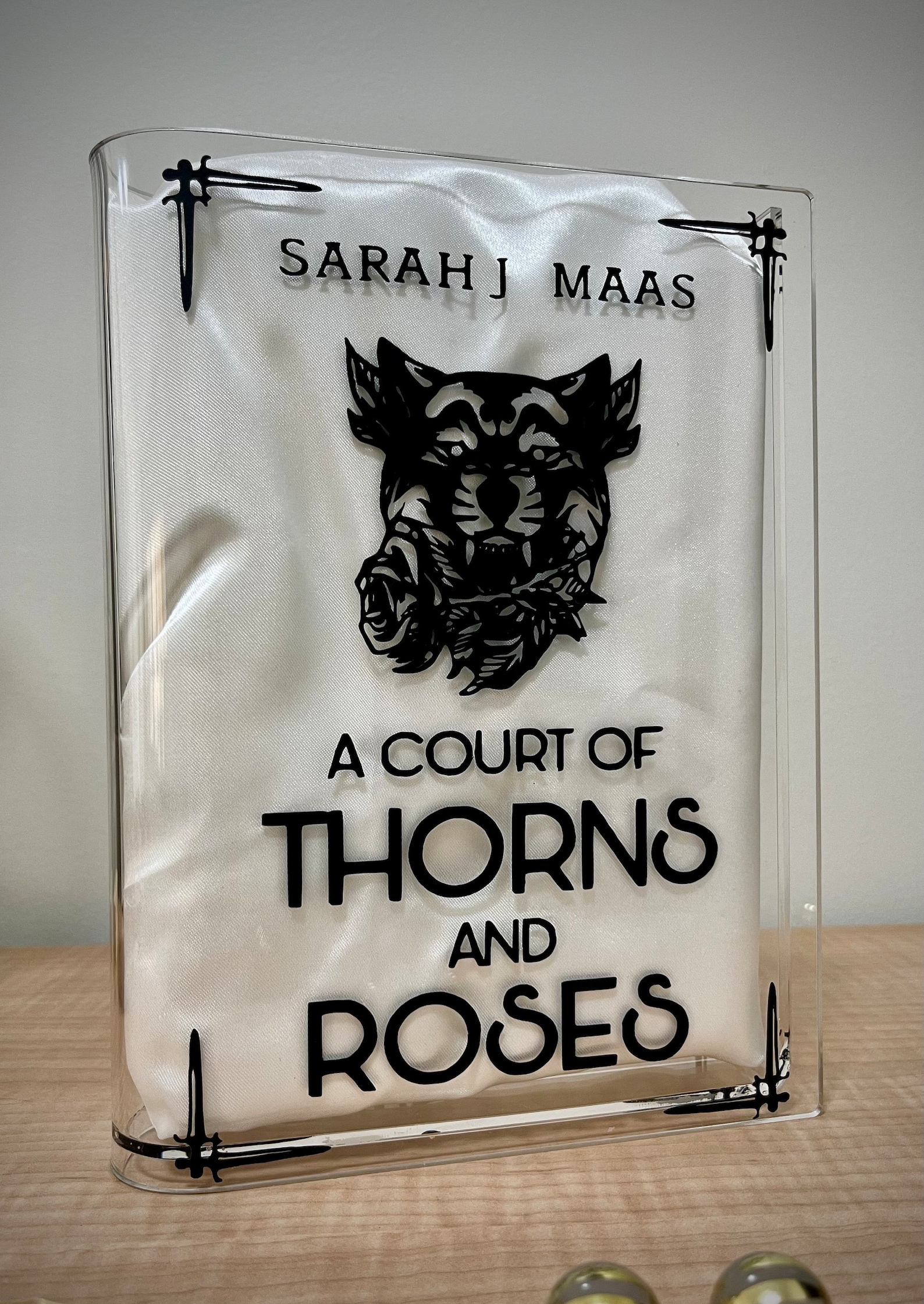 Acrylic Book Vase - ACOTAR A Court of Thorns and Roses - Etsy