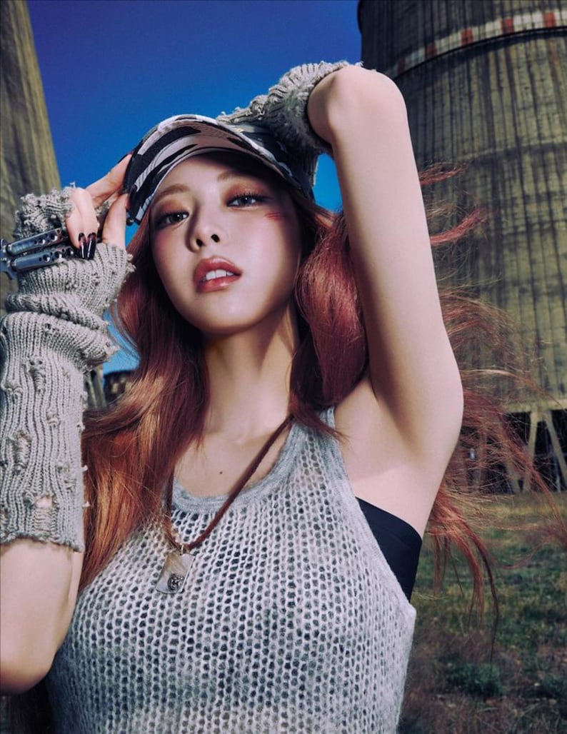 ITZY Yuna Posters 3 ~ Kpop Poster ~ ITZY ~ - Etsy