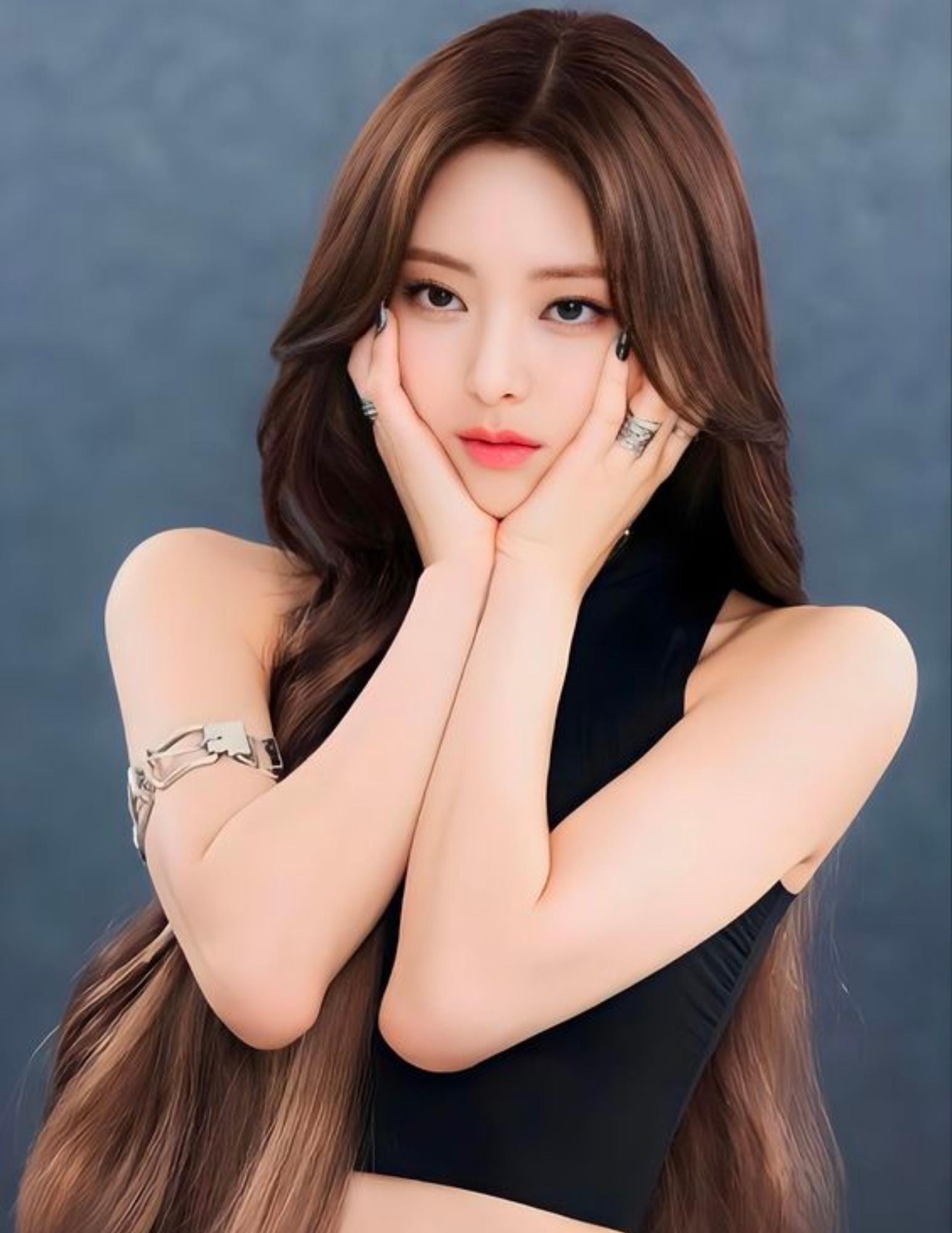 ITZY Yuna Posters 2 ~ Kpop Poster ~ ITZY ~ - Etsy