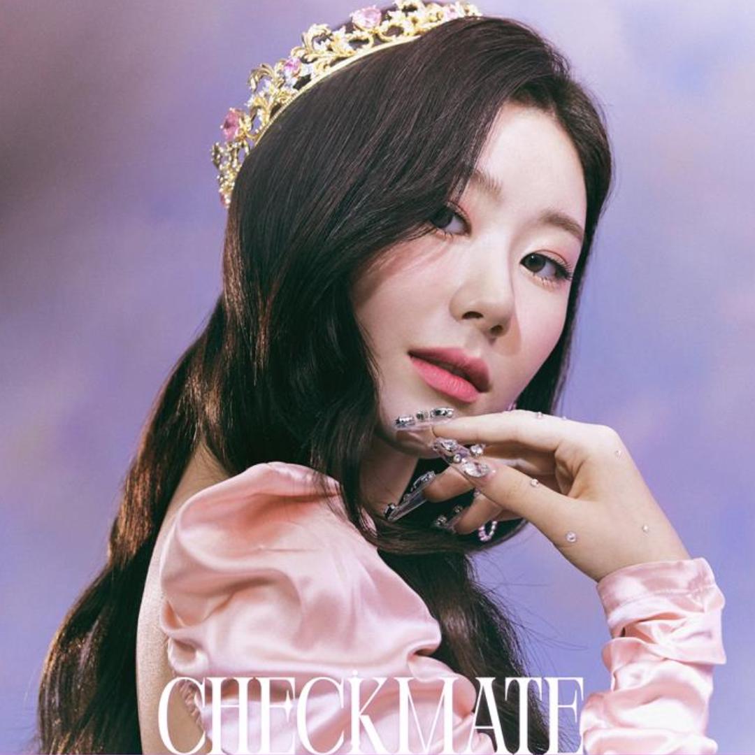 ITZY Chaeryeong Posters 1 ~ Kpop Poster ~ ITZY ~ - Etsy