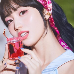 Twice Momo Posters 1 ~ Kpop Poster ~ Twice ~ - Etsy