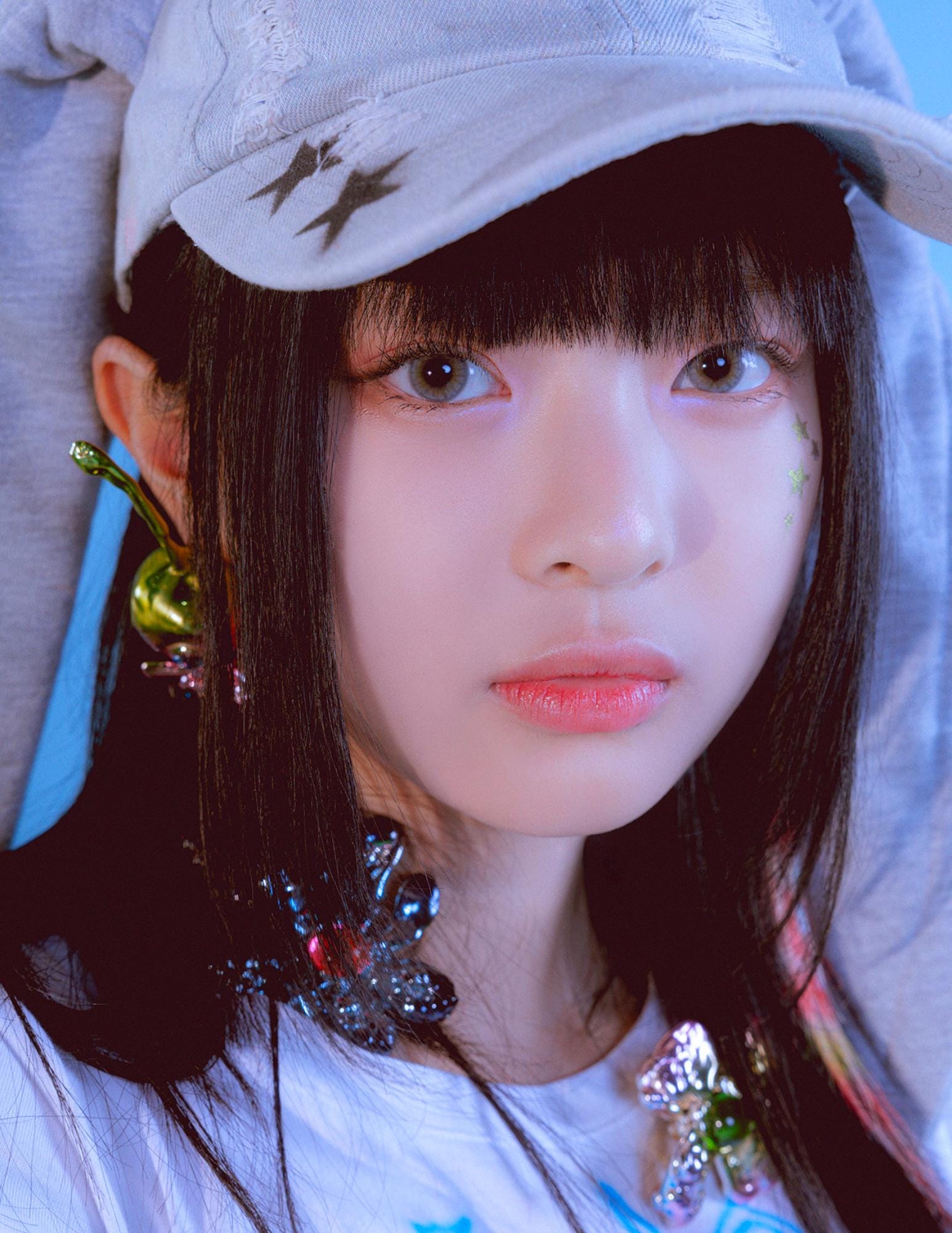 New Jeans Hanni Posters 1 Kpop Poster New Jeans - Etsy