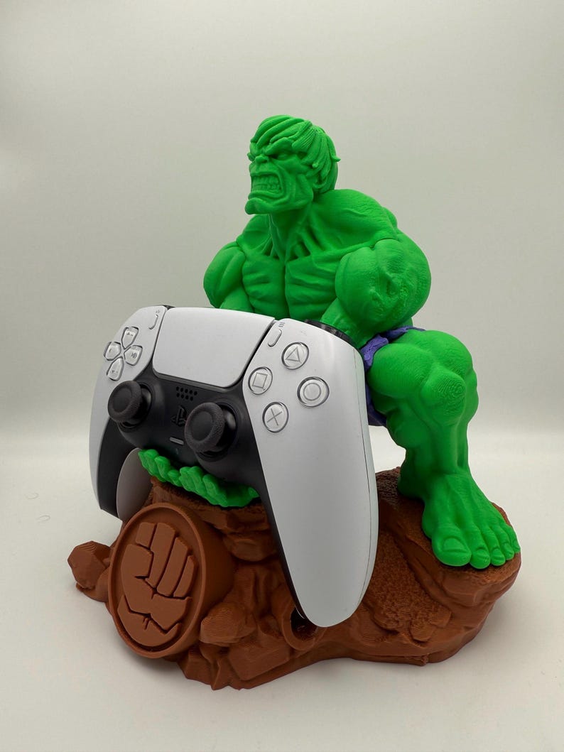 3D Printed Hulk Controller Stand – Gaming Decor, Playstation & Xbox ...