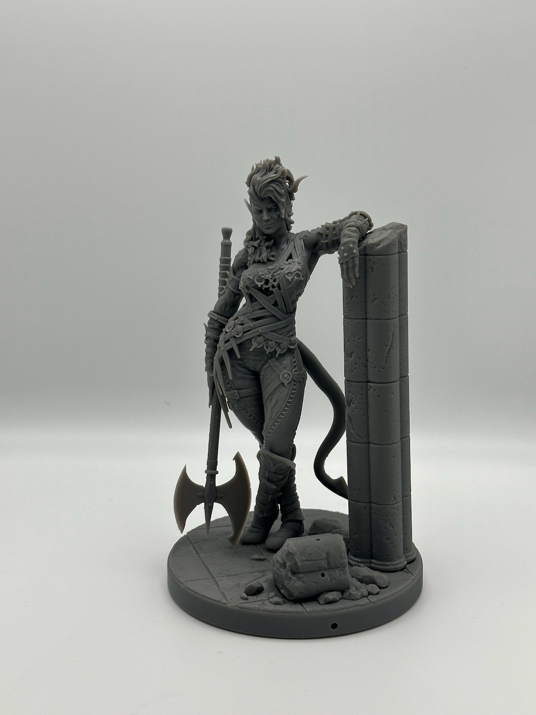 Karlach Tiefling Barbarian Miniature, Unpainted, Torrida Minis, D&D ...
