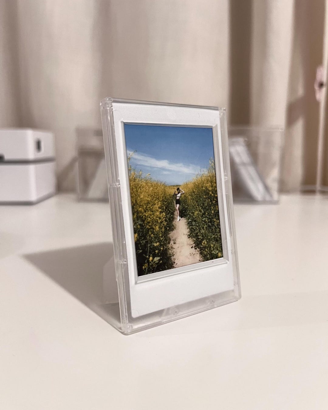Standing Frame for Mini Polaroid Fujifilm Instax Mini Perfect for Home ...