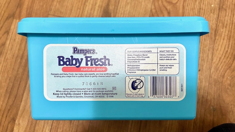 Vintage Pampers Quilted Baby Fresh Natural Aloe 1996 96 Count 1 Ply ...