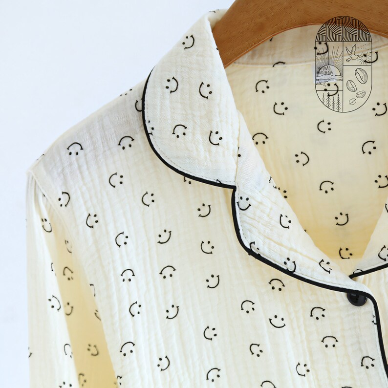 Smiley Face Women's Pajama Set, Cute Women's Loungewear, Sleepwear ...