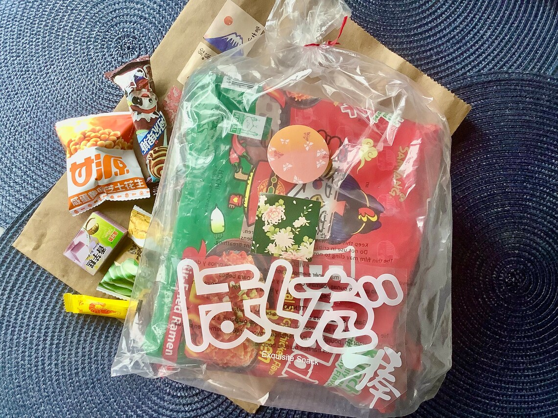 Asian Snack Korean Samyang Thai Tomyum Spicy Noodles Gift Wrapped Cute ...