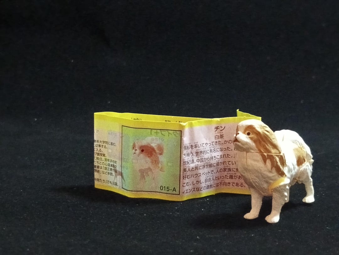 Miniature Japanese Chin(a) Figurine - Furuta - Etsy