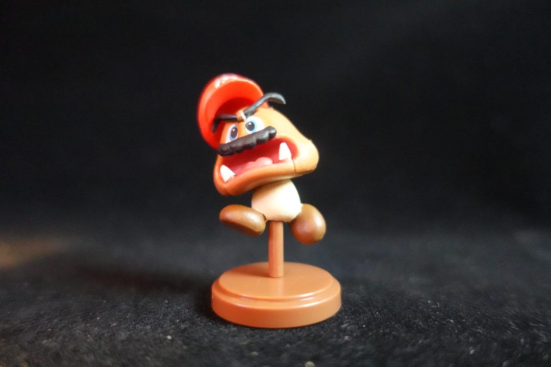 Super Mario Odyssey 3 Figure Goomba - Etsy