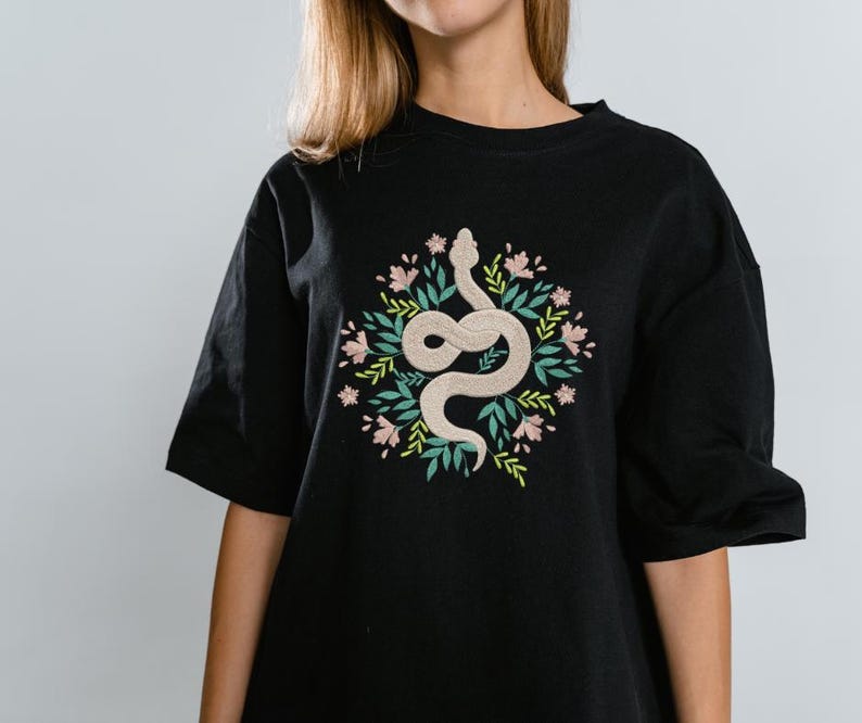 Snake Embroidery Design, Floral Snake Embroidery Cute Snake Embroidery ...