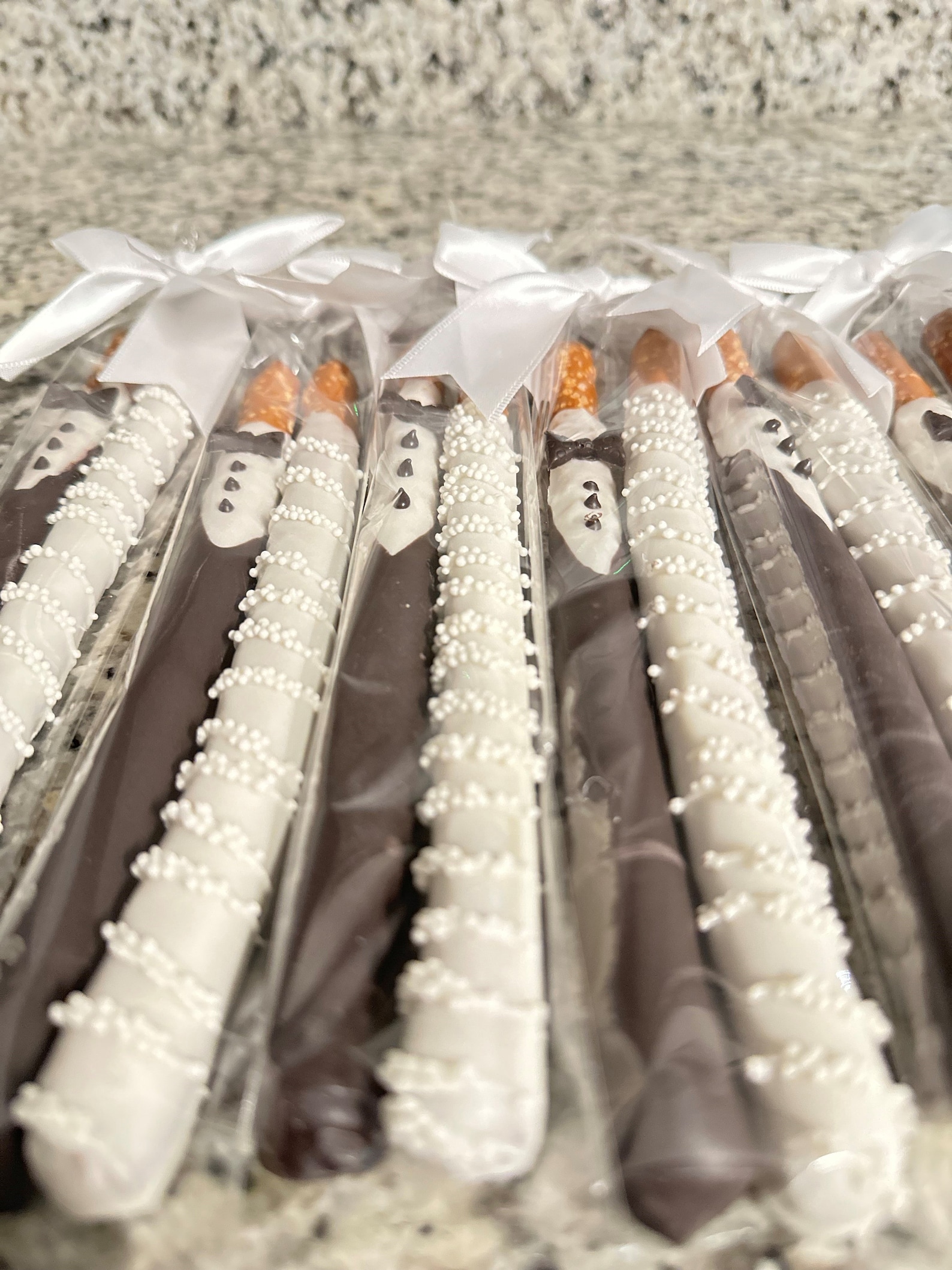 100 Bride and Groom Chocolate Covered Pretzels, Wedding Favors (100 ...