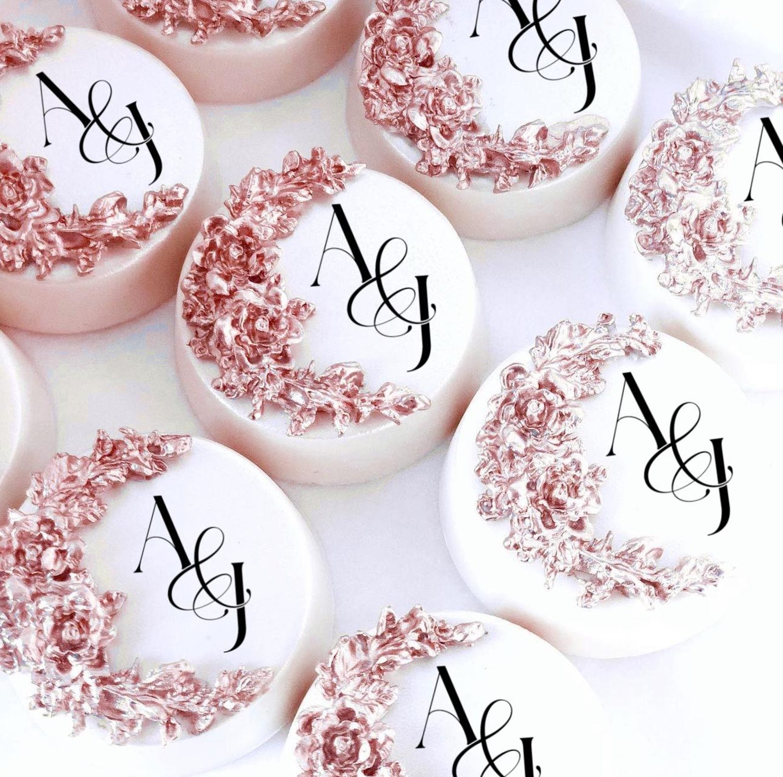 Bride and Groom Chocolate Covered Oreos, Wedding Favors, Dessert Table ...