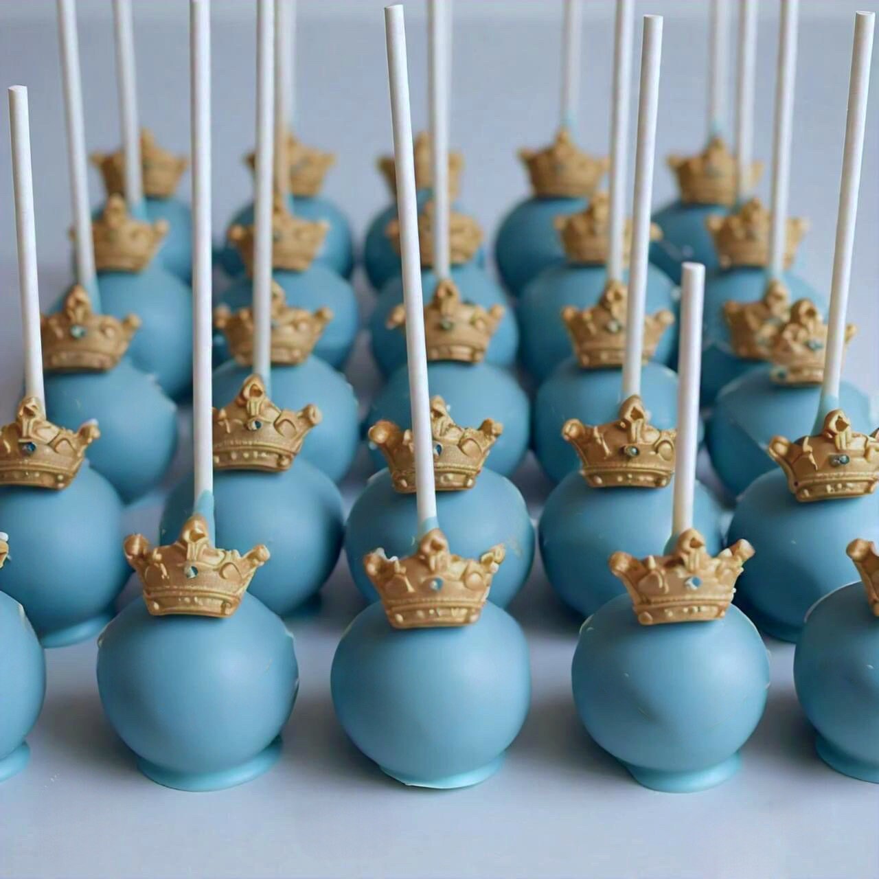 1 Dozen Royal Blue Prince Crown Cake Pops for Birthday Party Dessert ...