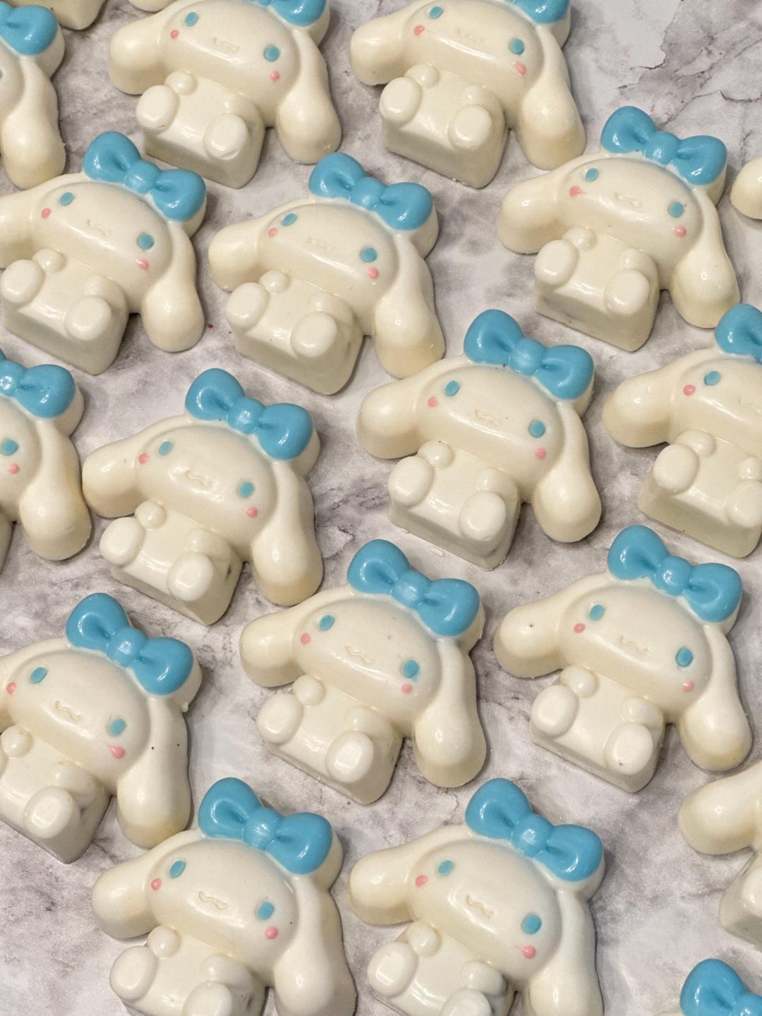 Cinnamoroll Theme Sanrio Chocolate Dipped Oreos for Birthday Party ...