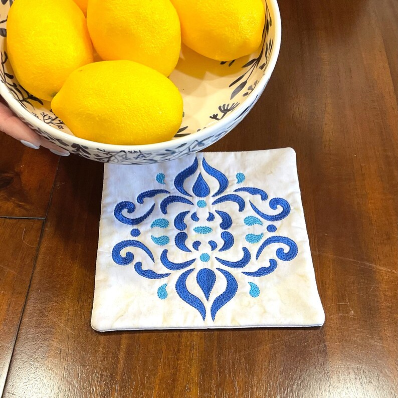 Limoncello Table Set Quilt Pattern Booklet From Amelie Scott Designs - Etsy