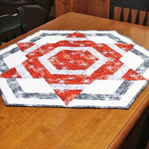 Northern Star Hexagon Table Topper Quilt Pattern by Cindi Mccracken for ...