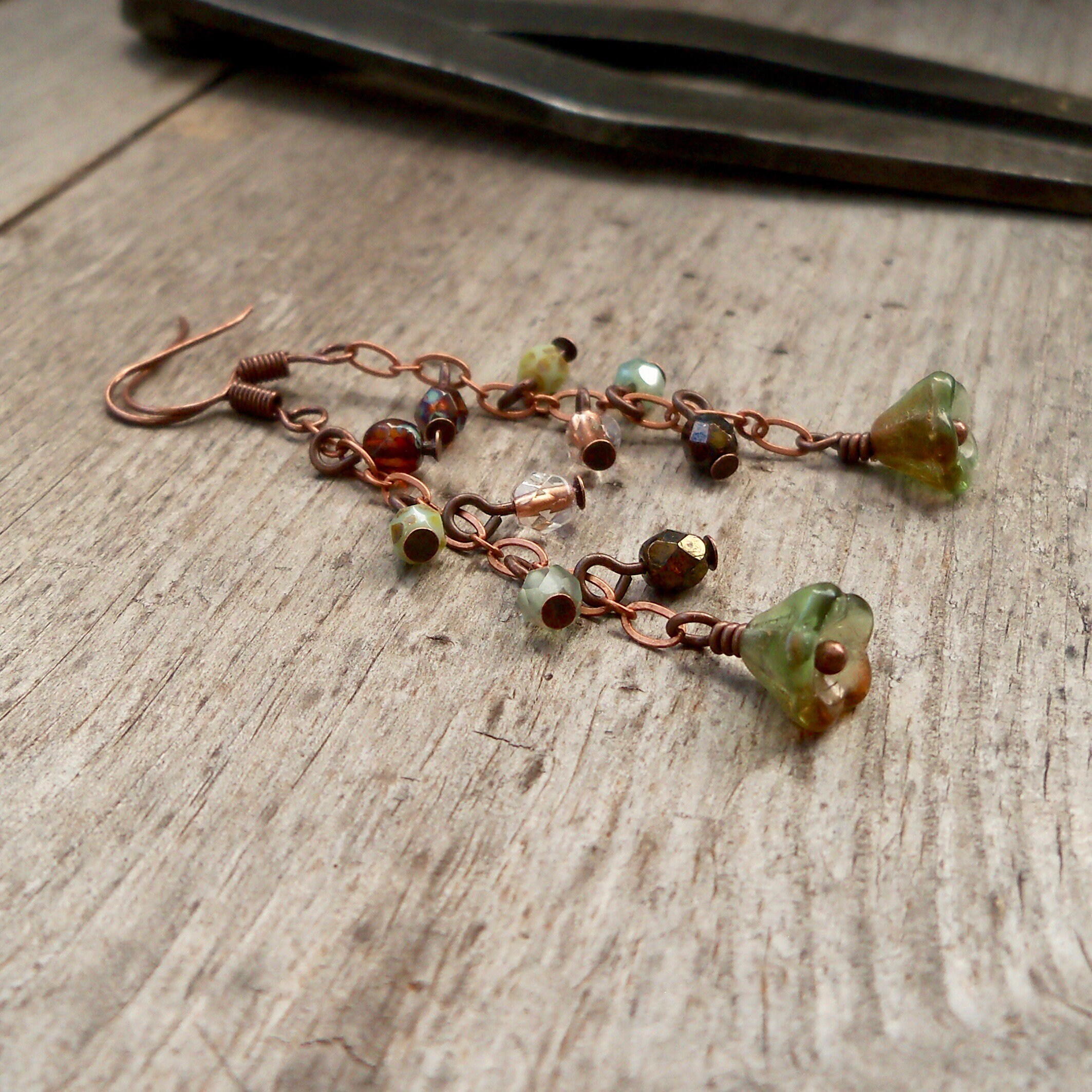 Lightweight Earrings Delicate Earrings Green Earrings | Etsy