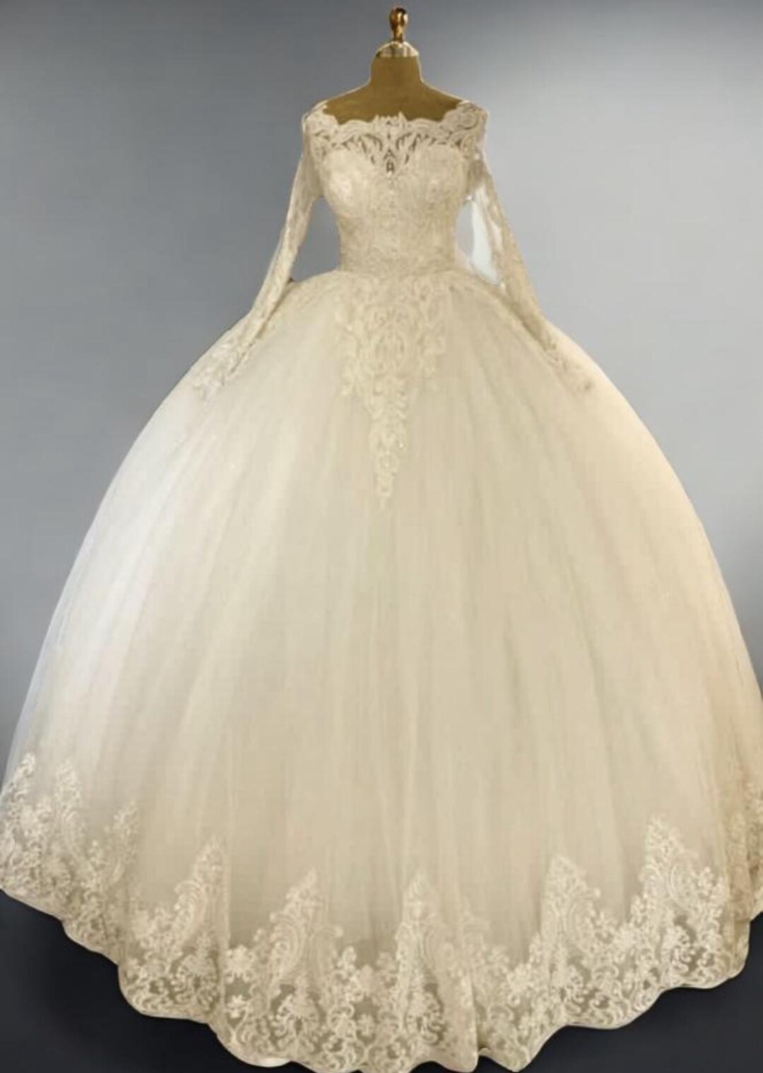 Long Sleeve Ball Gown Wedding Dress, Modest Wedding Dress - Etsy