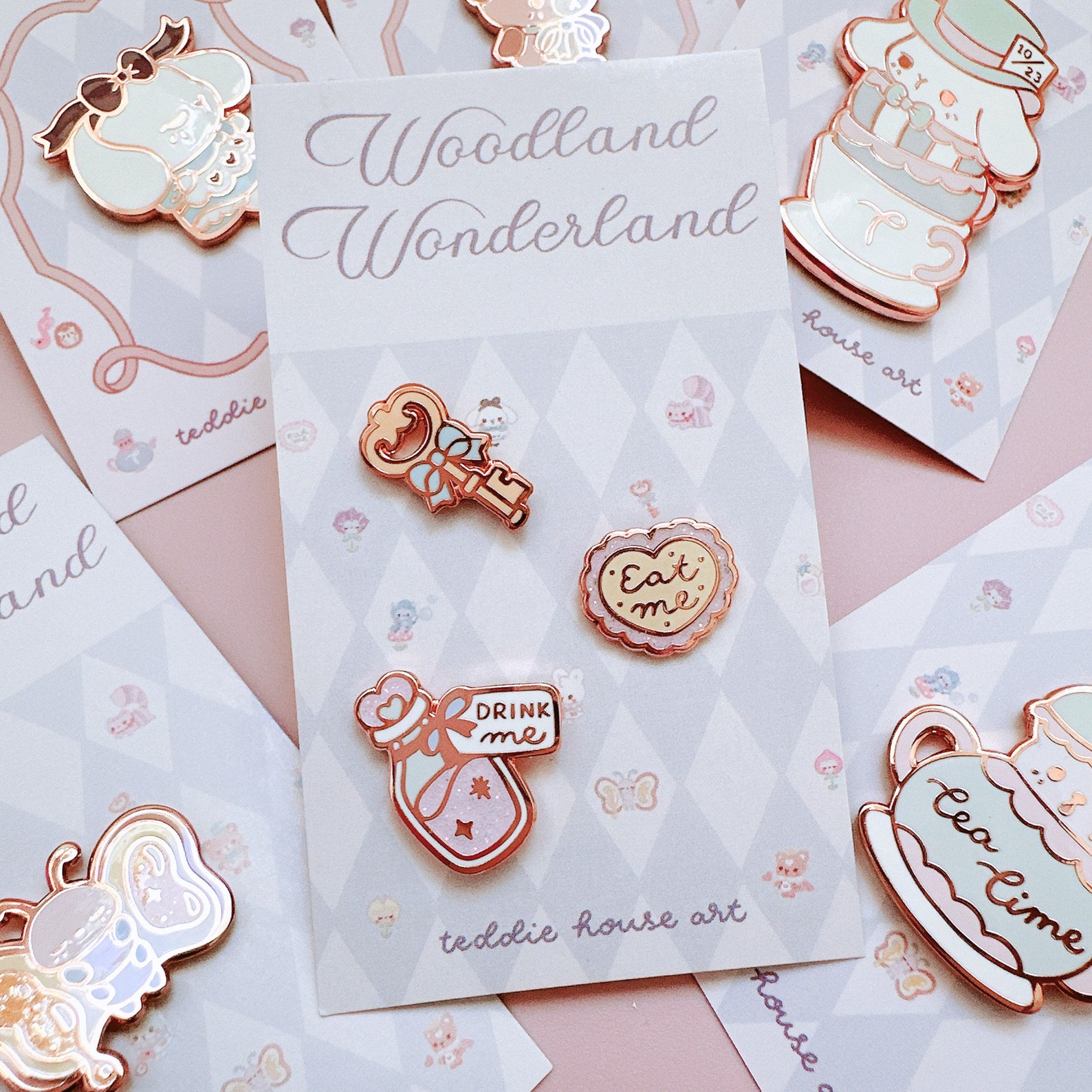 Key, Eat Me, Drink Me - Mini Alice in Wonderland Enamel Pins - Etsy