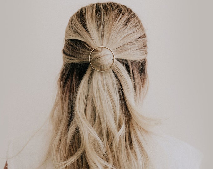 Minimal Silver Hair Pin, Round Hair Piece, Simple Hair Accessory ...