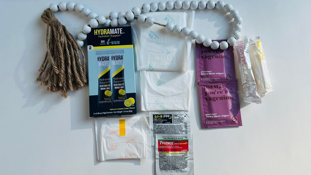 Emergency Period Kit - Etsy