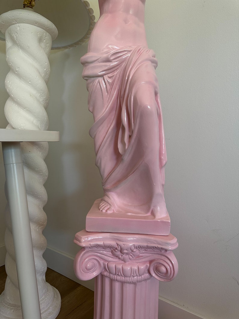Handcrafted Venus Aphrodite Sculpture on Greek Column Candy Pink Gloss ...