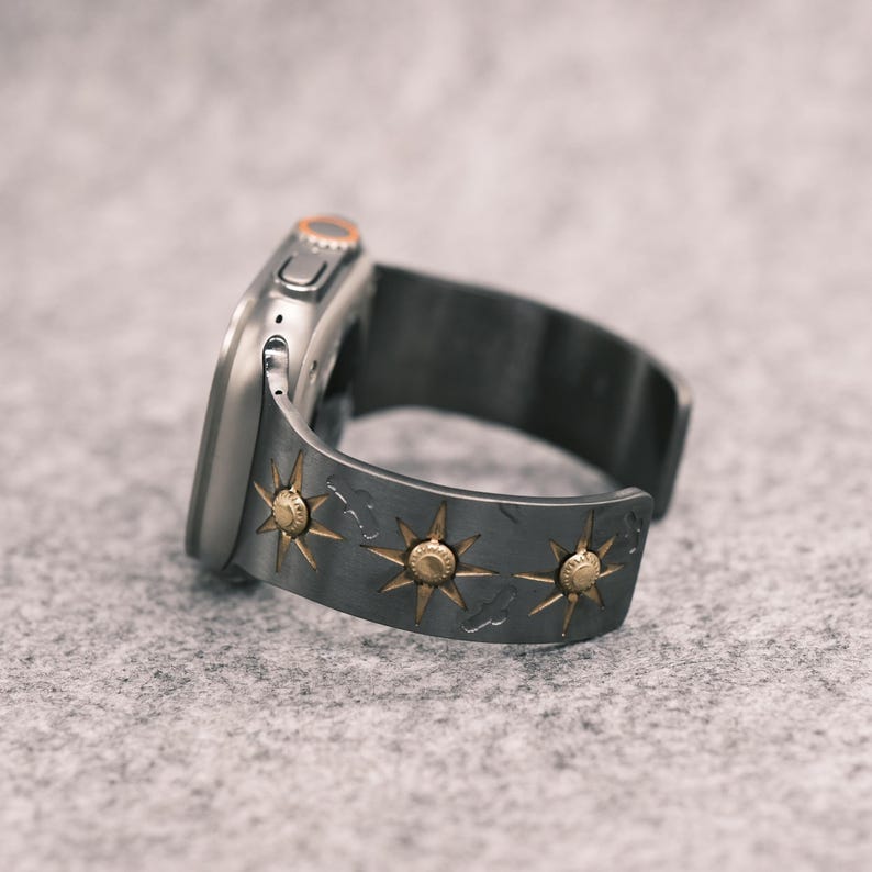 SOULITE Sun Eagle Black Apple Watch Bangle - Etsy