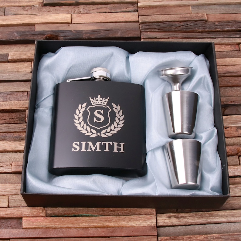 Personalized Groomsman Flask Set, Black Hip Flask 6oz, Groomsmen Gifts ...