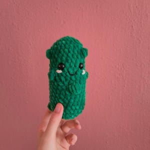 Crochet Pickle Pattern, Larry the Pickle, Crochet Amigurumi, Amigurumi ...
