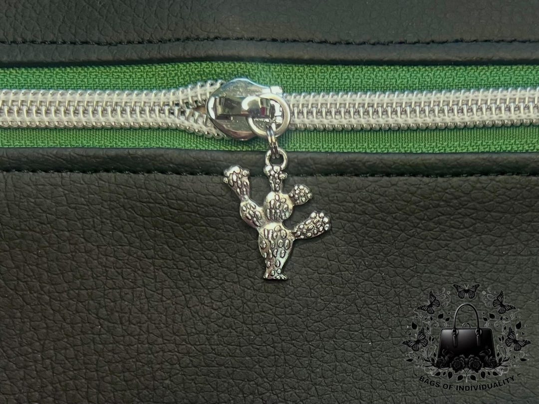 Cactus #5 Zipper Pull - Etsy