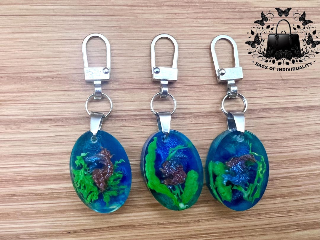 Betta Fish Diorama - Detachable Zipper Pull or Key Chain Charm ...